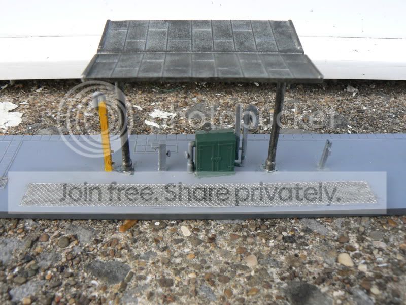 knightwing fueling point colours - New Railway Modellers Forums